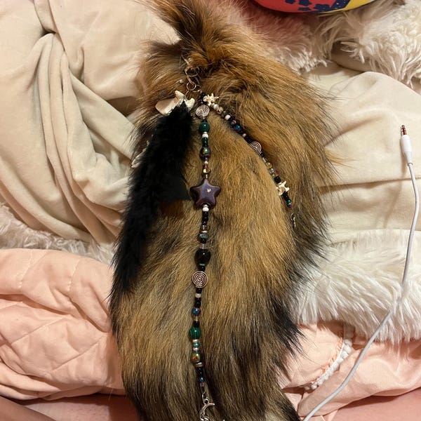 Custom Beaded Tail Keychain for Therians, Furries, Cosplay, Alternative ...