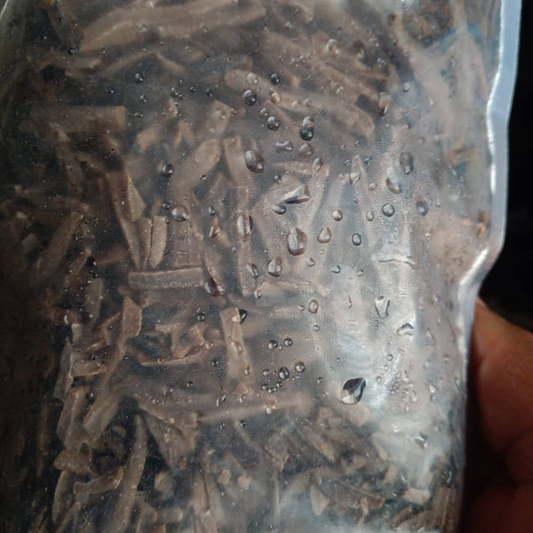 Freshly Dehydrated Ugba/ Ugbaka/ Ukana (fermented African Oil Bean Seed ...