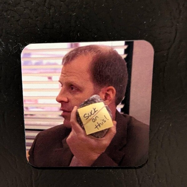 The Office Magnet W/ White Border | Would an Idiot Do That? | Dwight ...