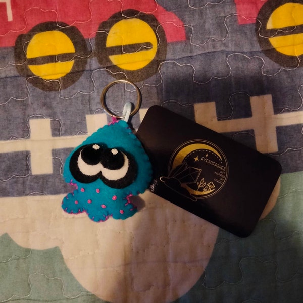 Felt and Fleece Plushie Squid Keychain - Splatoon Inspired - Etsy