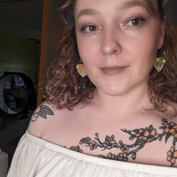 Iridescent Therapy is Not Enough I Need to Bite People Heart Hoop ...