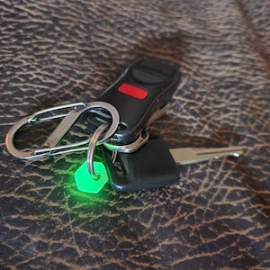 Glowdaddy Hyperglow GLOW CARDS Glow in the Dark Credit Card, Camping ...