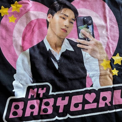 AESPA Karina Wolf Cut America Flag, Aespa Karina My World Kpop Flag ...