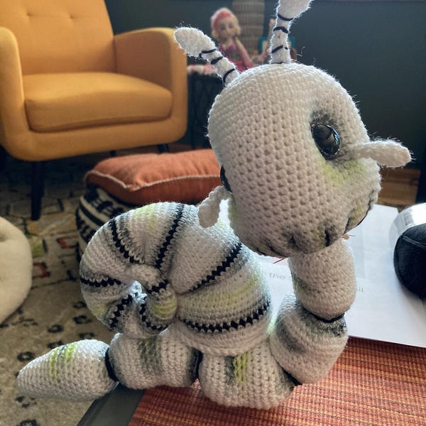 Spooky Snail Crochet Pattern, Amigurumi Skeleton, Digital Download PDF ...