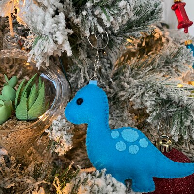 Felt Dinosaur Brachiosaurus Triceratops Keychain - Etsy