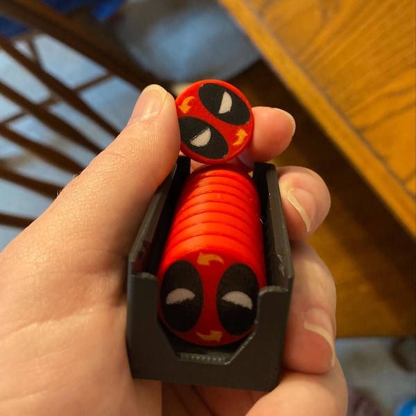 Sliver / Eldrazi Themed Commander Deckbox With Toploader for MTG (magic ...