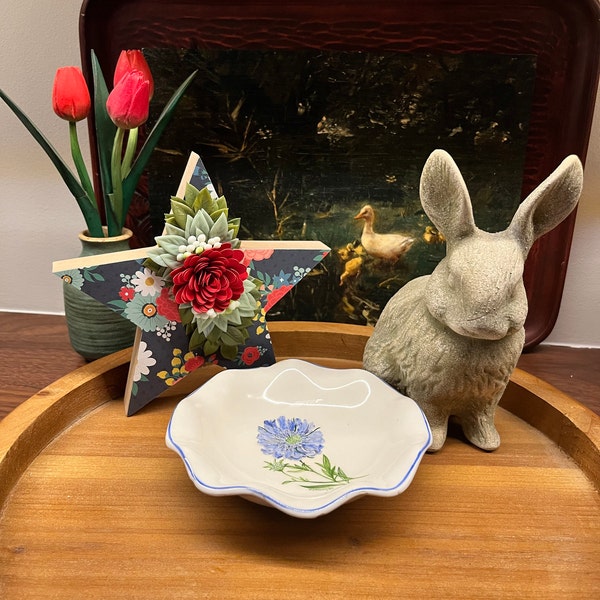 Midsize Red and White Peppermint Spark Tree Rustic Wooden Christmas ...