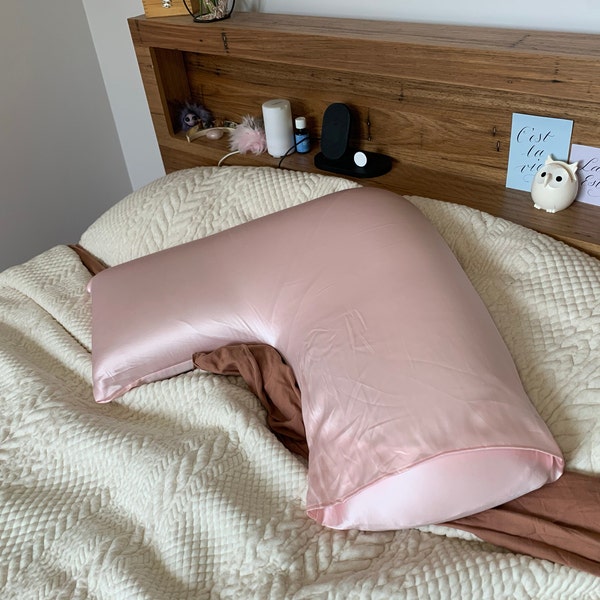 Tri Boomerang V Shape Pillowcase in 100% Mulberry Silk 22momme DOUBLE ...