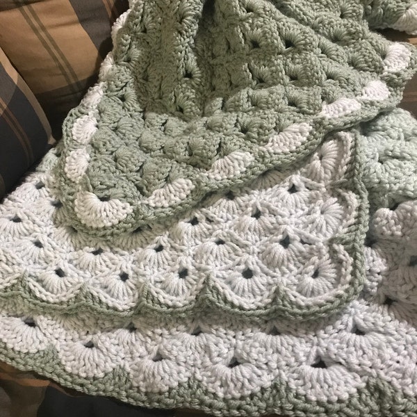 Crochet Shell Stitch Blanket Written Pattern | Sirin's Crochet ...