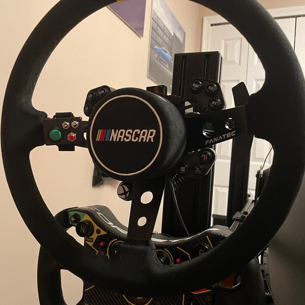 Nascar-style Push-to-talk USB Button Box - Compact 6-function Sim ...