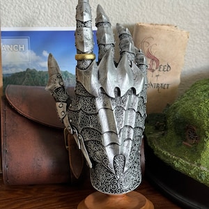 H.R Giger Alien Head 14 Inch Display Resin Model Prop Office Table ...