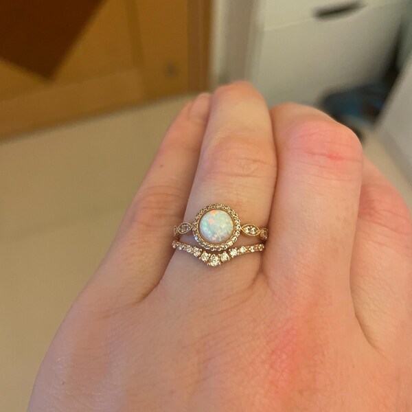 Solid Gold Curved Wedding Band, 14k Gold Baguette Ring for Women ...