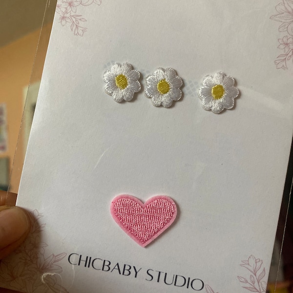 Daisy Iron on Patches, Tiny Flower Appliqués (3 Pcs) - Etsy
