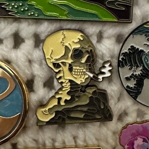 Lunch Atop a Skyscraper Enamel Pin - Etsy