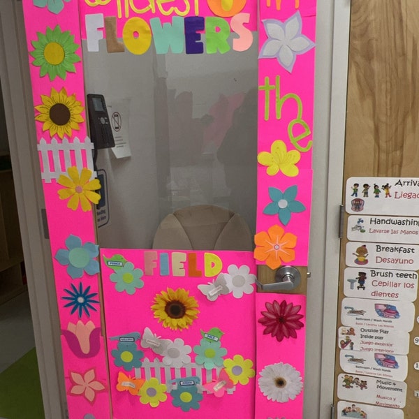 SPRING FLOWERS Door Decor- Classroom Bulletin Board- April Door Set ...