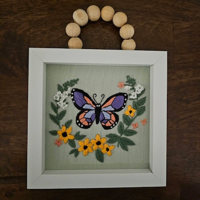 Peace Lily Hand Embroidery Pattern, Lilies Pattern, Lily Embroidery ...