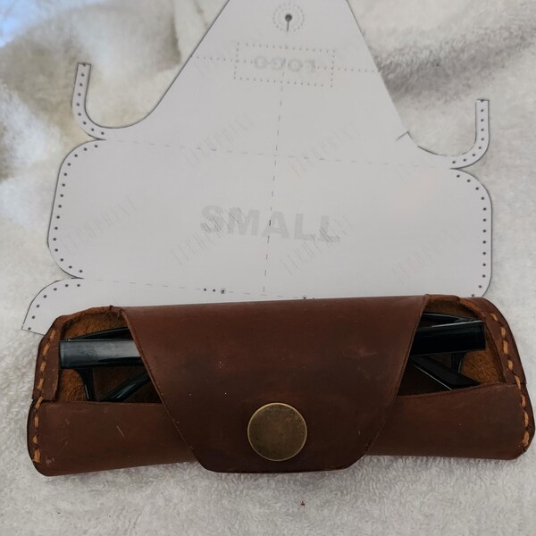 Leather Coin Pouch Pattern: DIY Template With Snap Closure (PDF & SVG ...