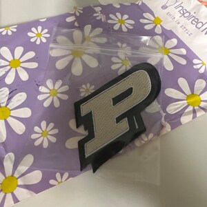 Pink Bow Keychain / Bow Embroidered Keychain / Coquette Bow Embroidery ...