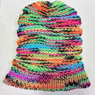 Loom Knitting Hat Pattern Ombre Beanie on Extra Large Round Loom for ...