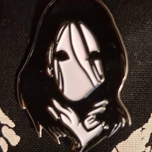 THE GRUDGE Kayako Saeki Face Enamel Metal Pin Badge - Etsy