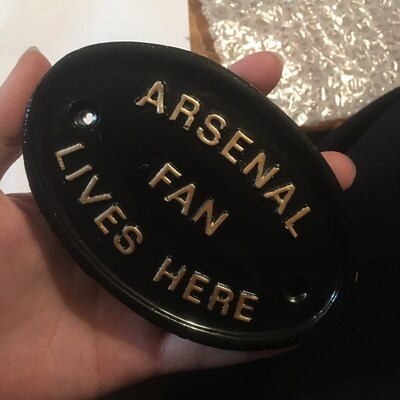 Arsenal Fan Lives Here - Etsy