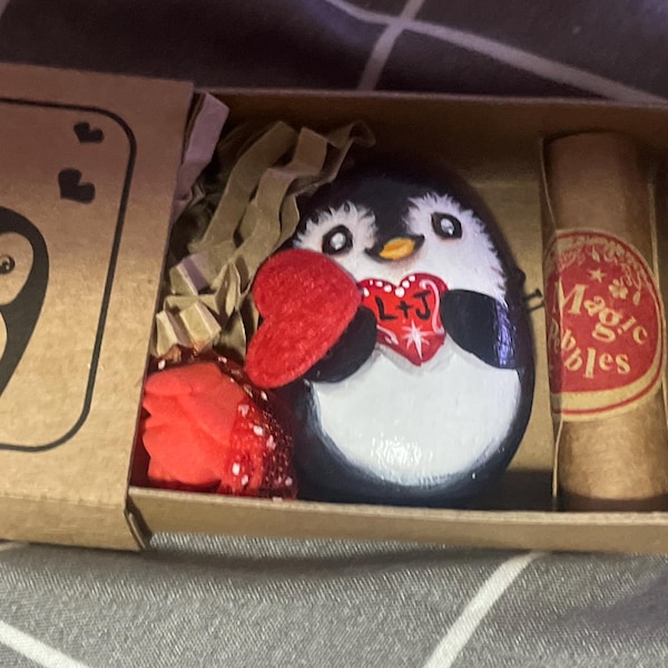 Pet Ghost Painted Rock Pocket Hug, Creepy Cute Ghost Hug & Personalised ...