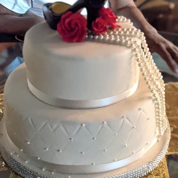 Set of 3 Beautiful Red Roses Sugar Gum Paste Red Roses Cake Topper for ...