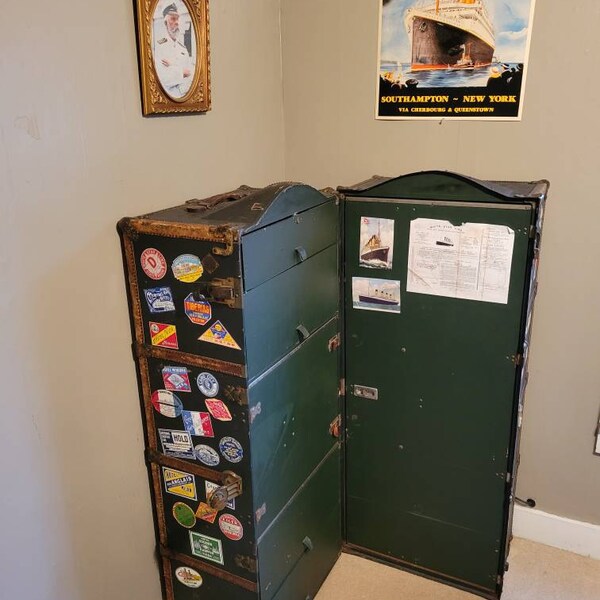 Luggage Label Stickers, 12 Steamer Trunk Decals, 1 Sheet, Baggage Tags ...