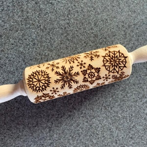 Snowflakes Carved Rolling Pin Christmas Embossed Rolling Pin - Etsy