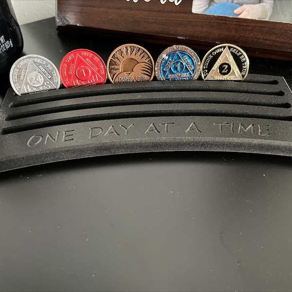 AA Coin Holder Display, One Day at a Time, Gift for Recovering ...