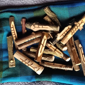 20 Celtic Tree Ogham Staves Made With Corresponding Woods With Pouch ...