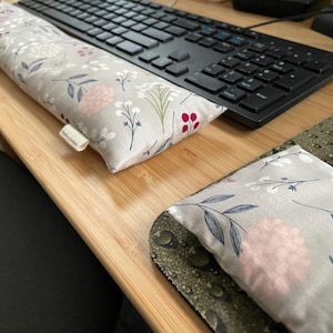 HIMALAYAN SALT Eye Pillow, Heat Therapy for Pain Relief, Spa and ...