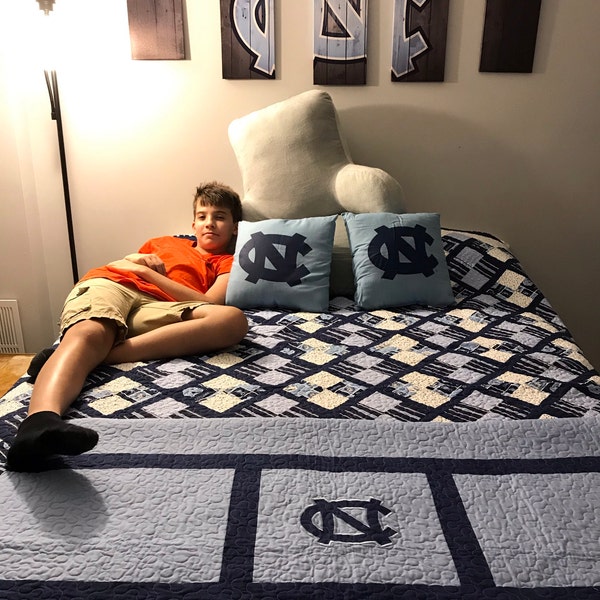 Gender Neutral Quilt With Modern Design - Etsy