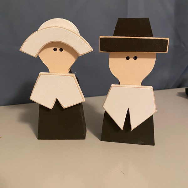 Wood Pilgrim Figurines: Black & White Thanksgiving Decor - Etsy