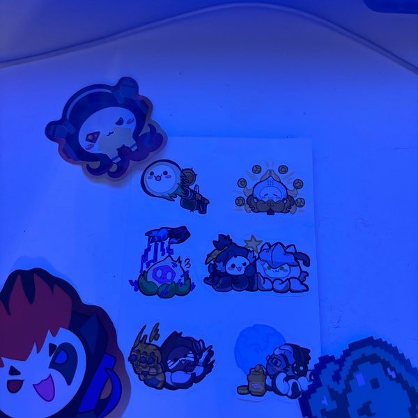 Overwatch Pachimari Pixel Waterproof Holographic Vinyl Sticker Decal - Etsy