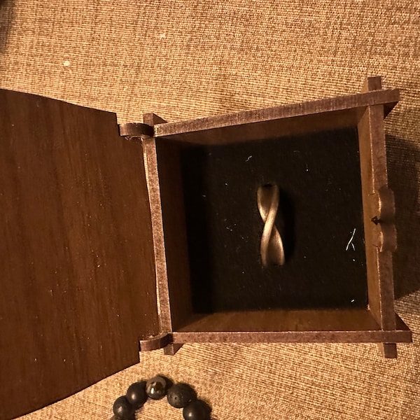 Delicate 925 Sterling Silver Mobius Ring - Handcrafted, Unisex ...