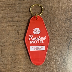Dragonfly Inn Retro Motel Keychain Gift for Her Vintage Hotel Key Tag ...