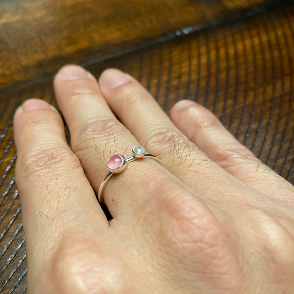 Rose Quartz Rainbow Moonstone Ring in Rose Gold - Etsy