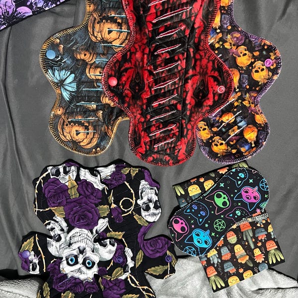 15” Heavy PLUSH FLEECE Topped Medium Flare Cloth Pads | Menstrual Pad ...