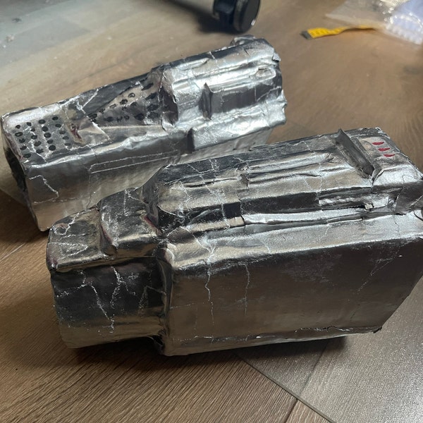 Infinity Gauntlet Out of Cardboard TEMPLATES - Etsy