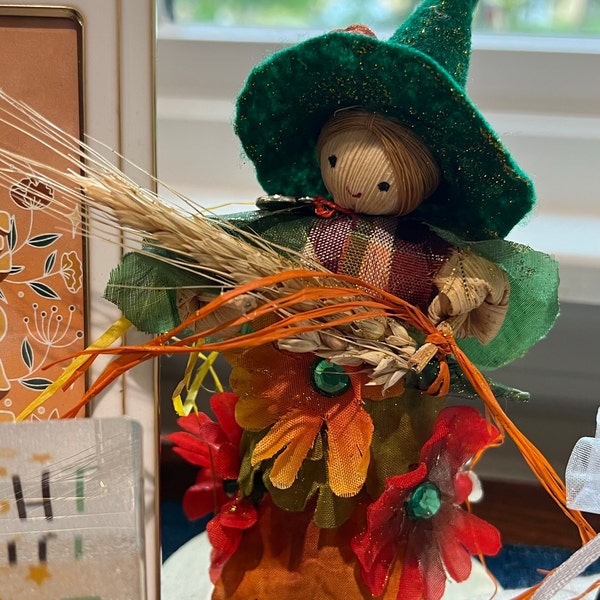 Kitchen Flying Corn Doll Witch, Witchy Decorations,altar Pentagram ...