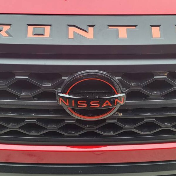SV 4x4 Emblem Overlay 2022-2024 Nissan Frontier Prox Pro4x Sv Tons of ...
