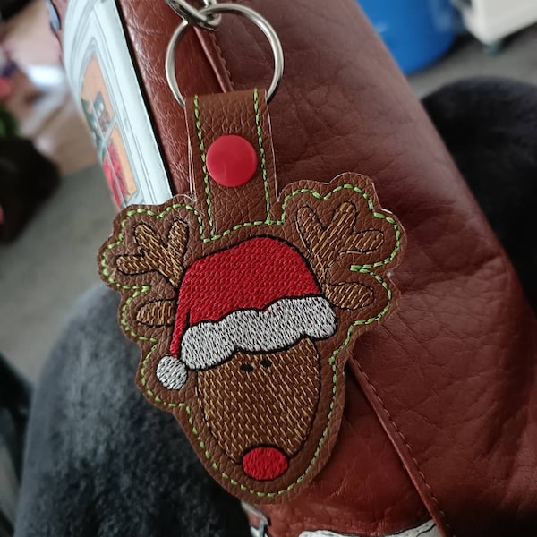 Reindeer Key Fob, Christmas Embroidery Design, ITH Snap Tab (PDF ...