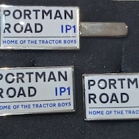 Football Team Colours Cufflinks. Man United. Man City. Spurs. Arsenal ...