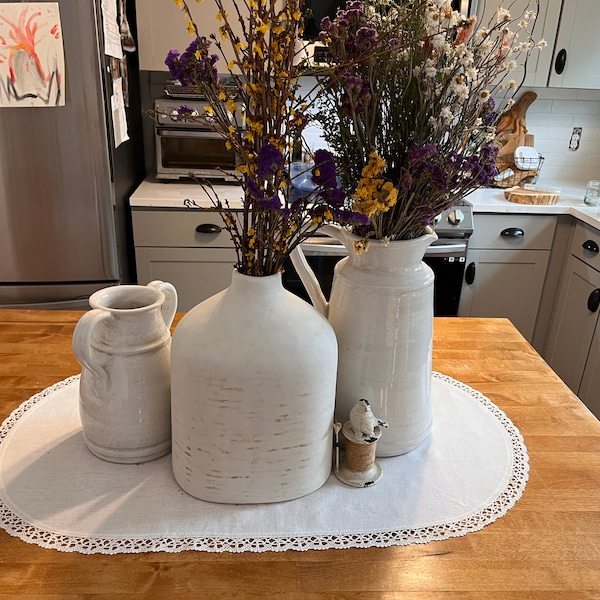 28 Inch Round Linen Table Topper With Lace Edge Small Round Tablecloth ...