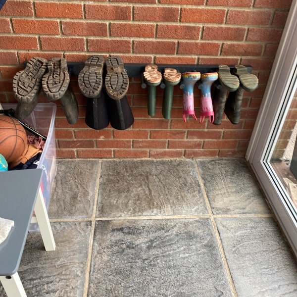 Welly Wellington Wellies Wooden Rack / Boots Holder Wall Mounted Sizes ...