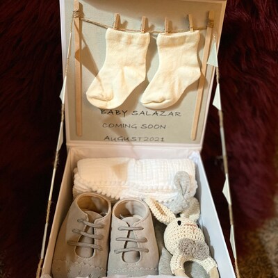 Baby Gift Box Personalized Baby Reveal Pregnancy - Etsy