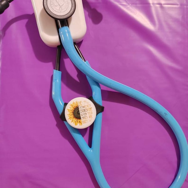 Belt Holder Eco-Friendly Stethoscope Holder - Belt Clip For Nurses ...