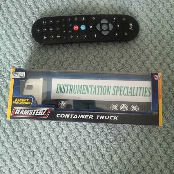 PERSONALISED NAME Toy Lorry Truck Toy Car Model Boy Girl Dad Mom Uncle ...