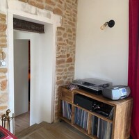 Medium Record Player Table on Castors Vinyl Record Storage - Etsy Canada